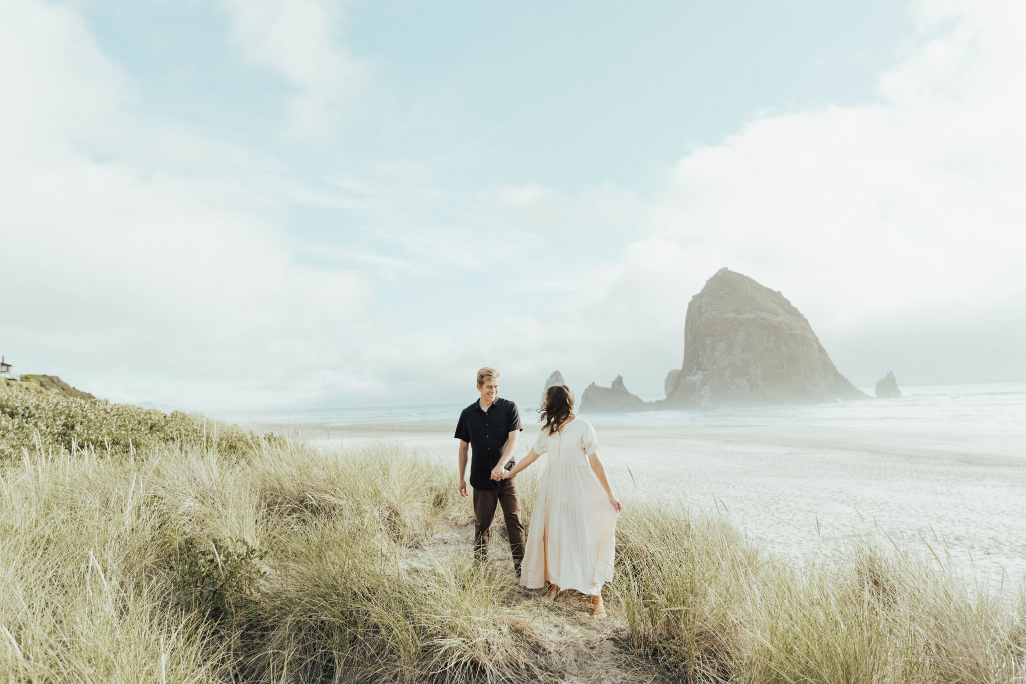 Oregon Coast Couples Session || Megan & Sam - ashlynfrench.com