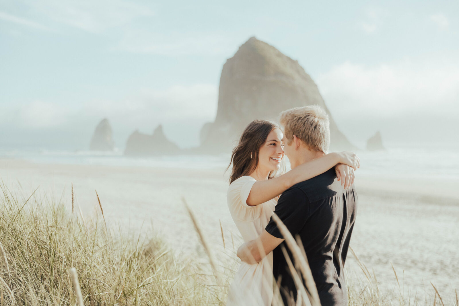 Oregon Coast Couples Session || Megan & Sam - ashlynfrench.com